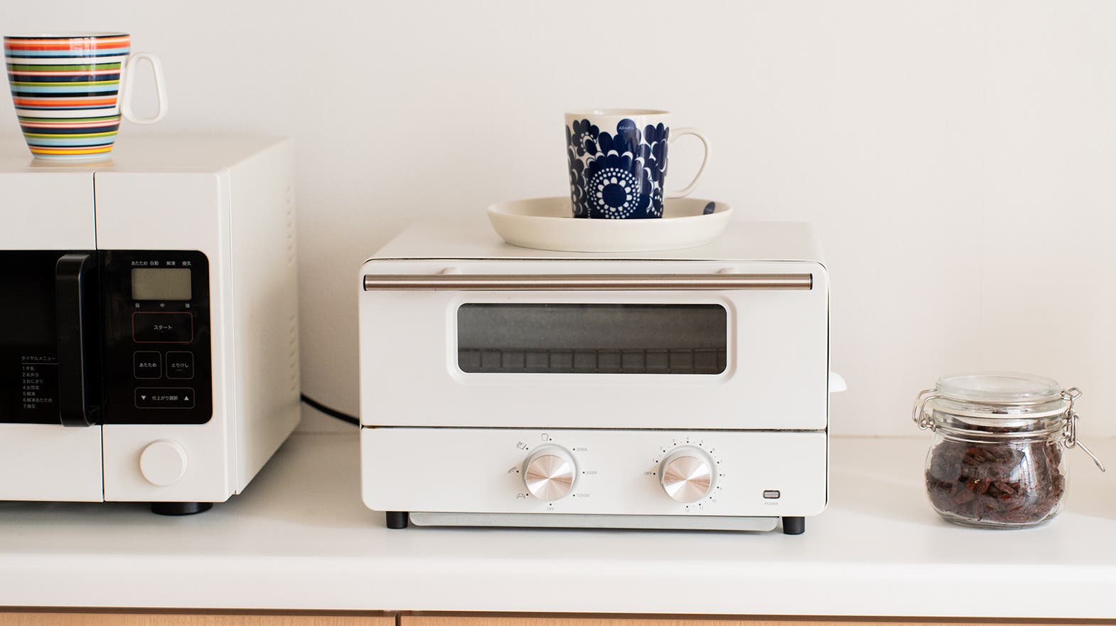 【スタジオE】自然光が差し込むキッチン・お風呂が設けられた空間の写真17