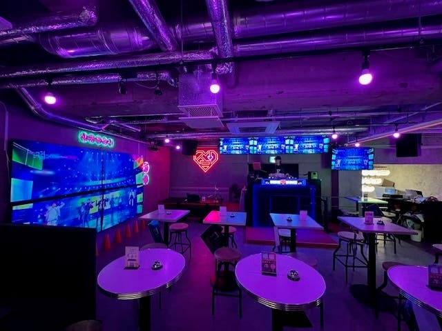 専属DJが無料で盛り上げます🔥収容90名💁‍♂️女子会🎀推し活🎤パーティ🥂新大久保トップクラスの音響設備のパーティスペースの写真7