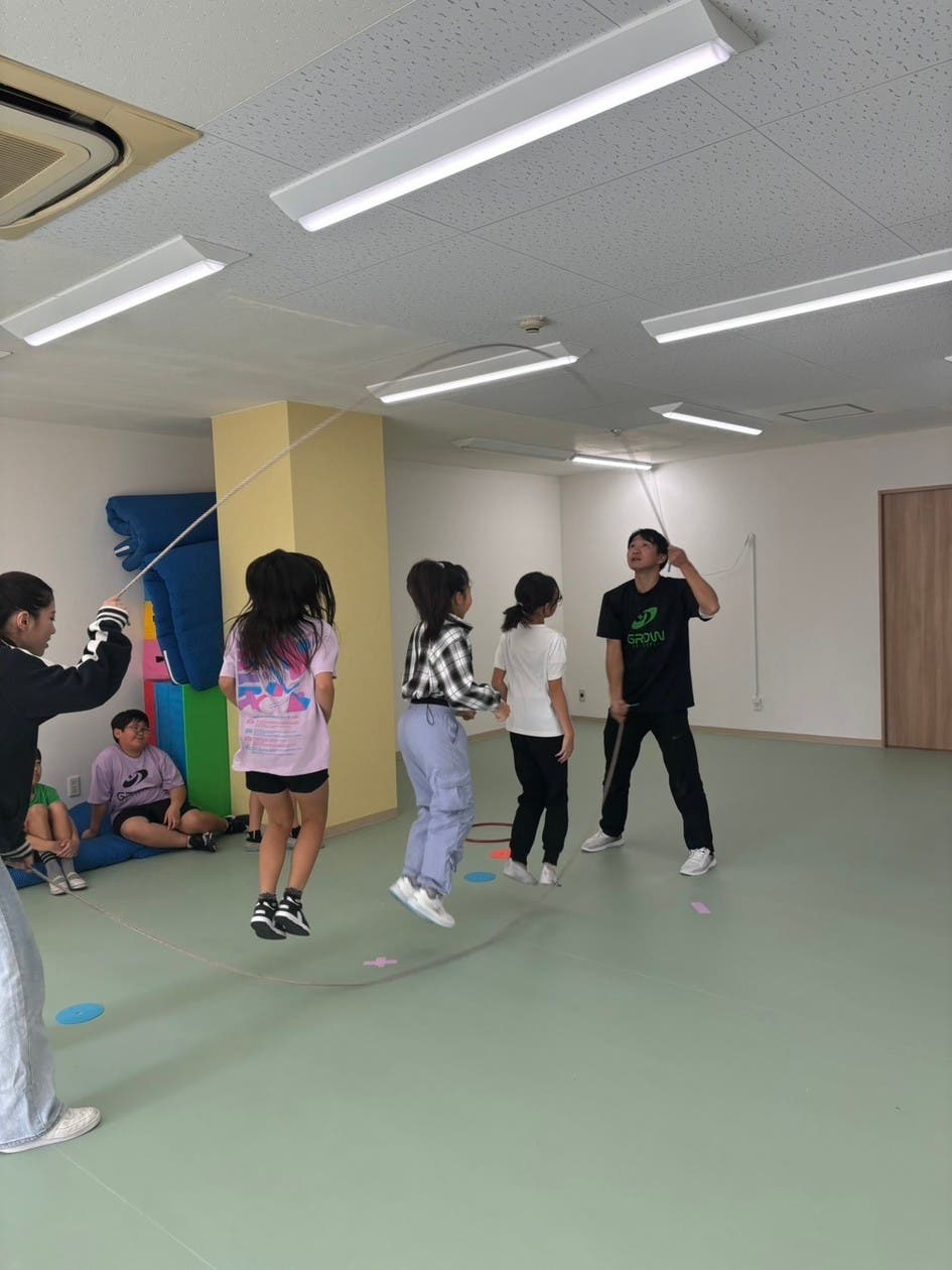 JR美章園駅から徒歩5分の好立地で撮影、芝居練習、ヨガ・ピラティス・ダンスレッスンなど、多彩な用途に対応できる多機能スペースですの写真11