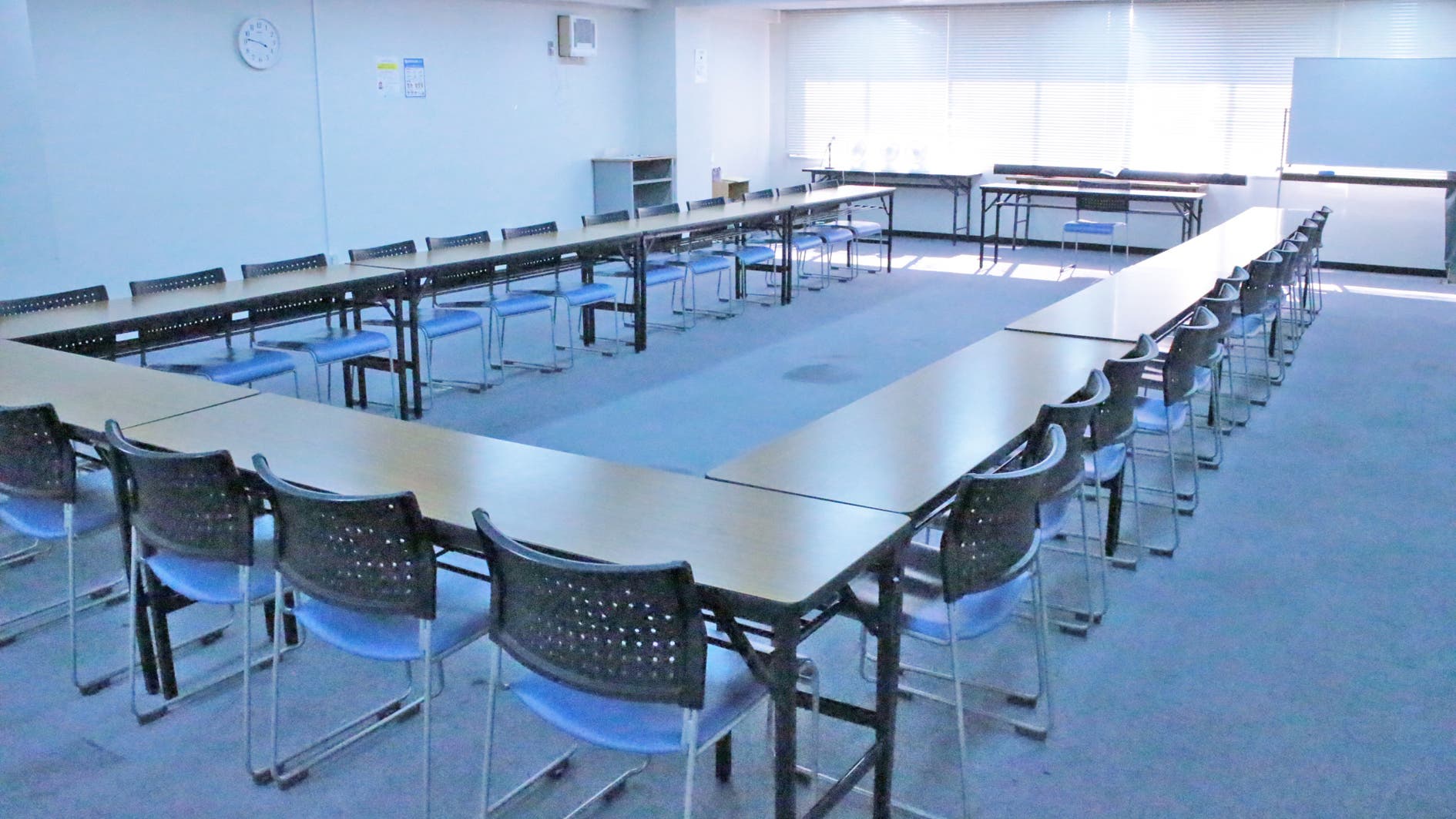 6階A室【心斎橋・堀江・アメ村エリア。駅から徒歩30秒！】無料備品も充実！展示会や交流イベントに最適の写真20