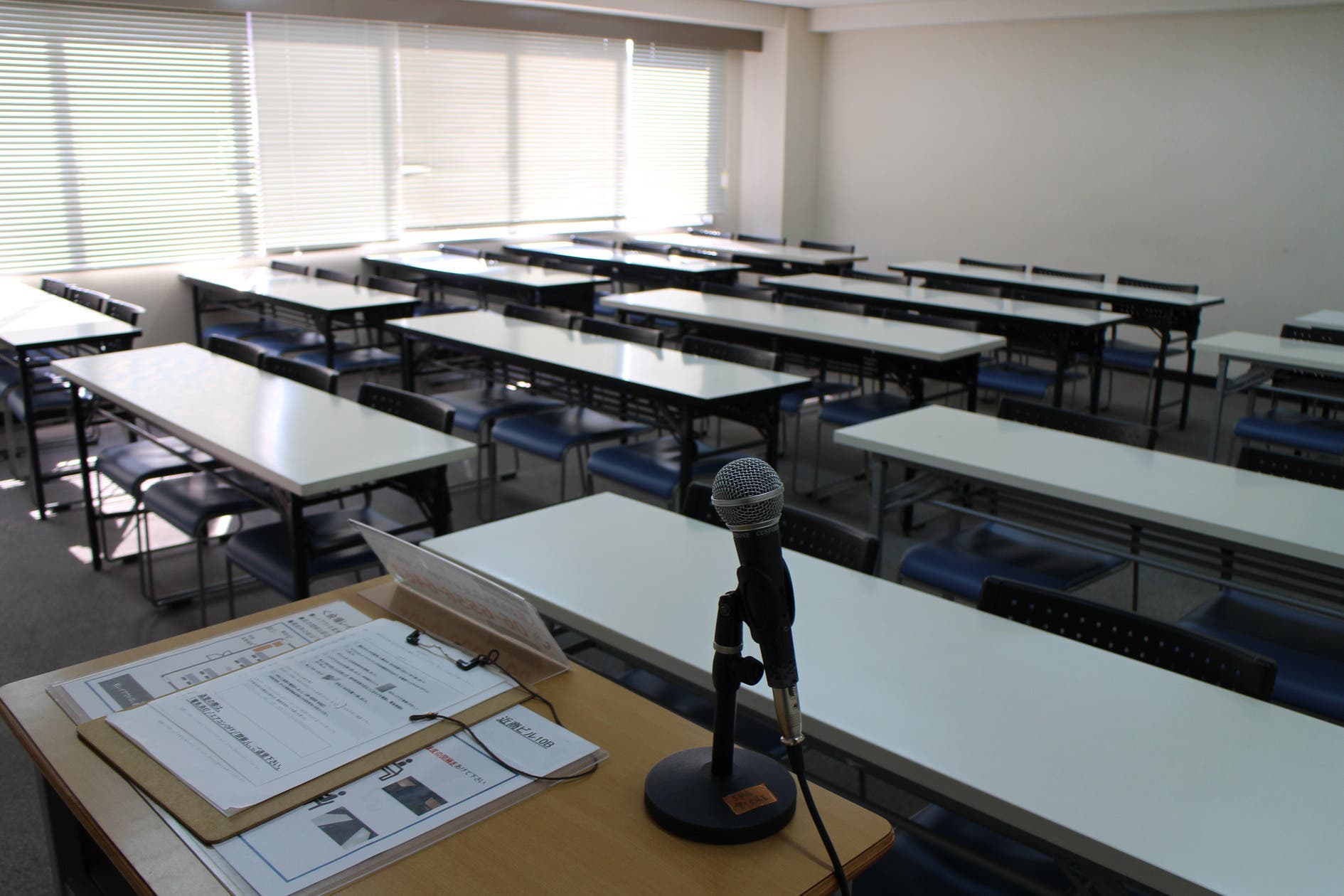 10階B室【四ツ橋・心斎橋エリア！駅から徒歩30秒！】１０～３８名まで。無料備品も多数！同ビル内に複数会場ございますの写真17