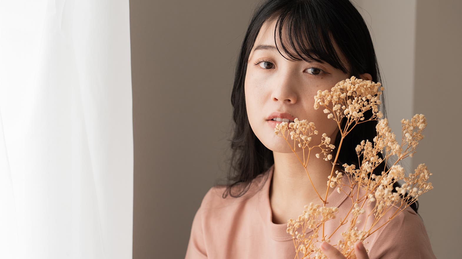 【スタジオI】ホワイトとアクセントのグレーに囲まれたスタイリッシュな空間、スタジオIの写真17