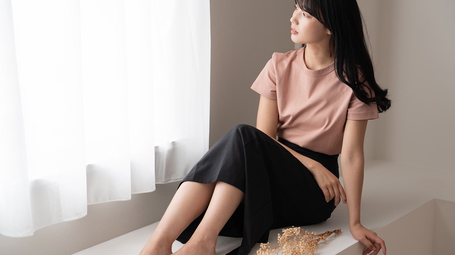 【スタジオI】ホワイトとアクセントのグレーに囲まれたスタイリッシュな空間、スタジオIの写真15