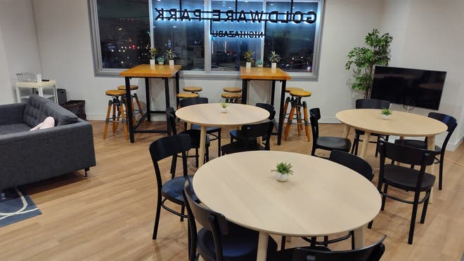 【六本木・広尾駅徒歩圏内】≪コワーキングスペース時間利用/テレワーク・自習・打ち合わせに最適!/毎回清掃≫の写真2