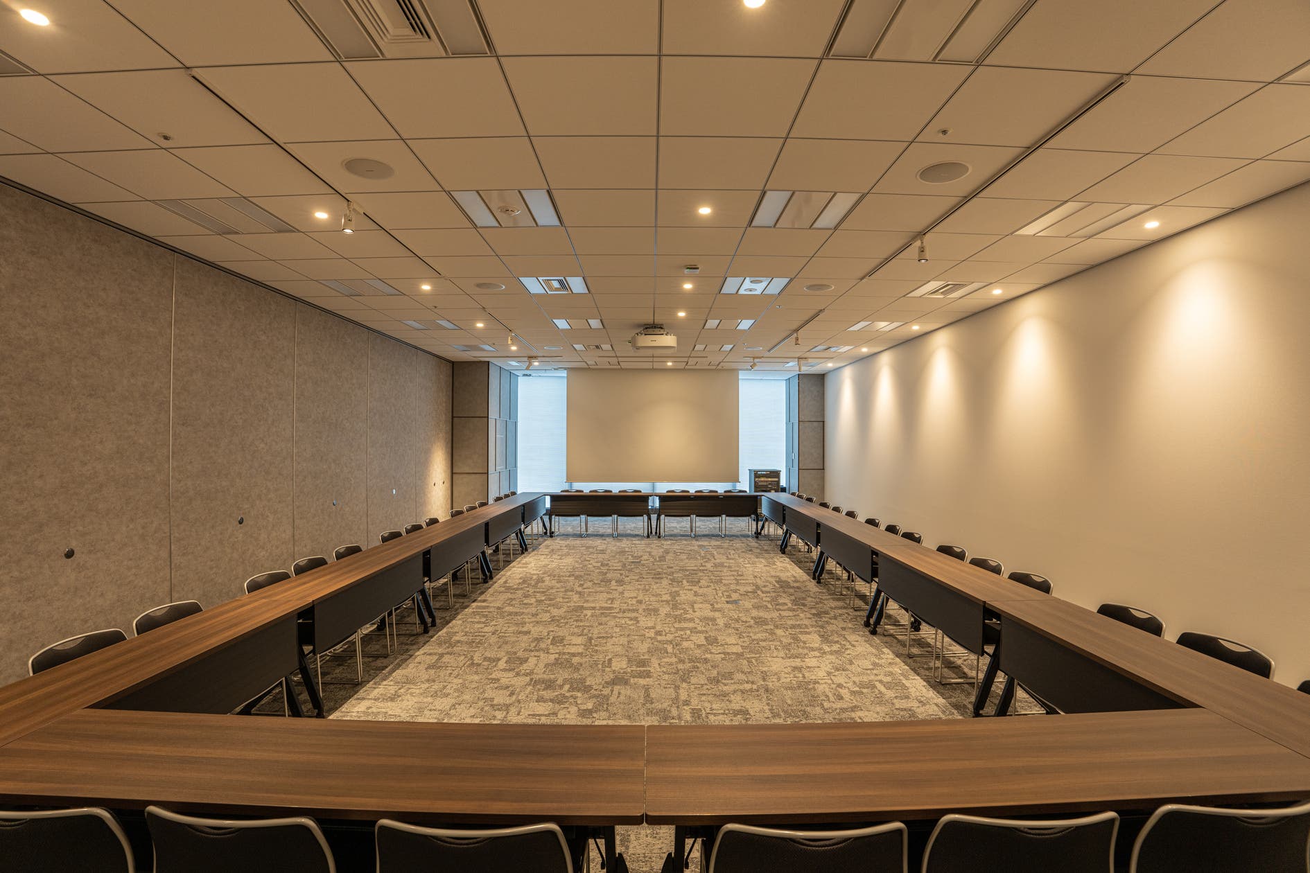 【APイノゲート大阪】ROOM I／全てのお客様のあらゆるご要望に、高い信頼と品質での写真10