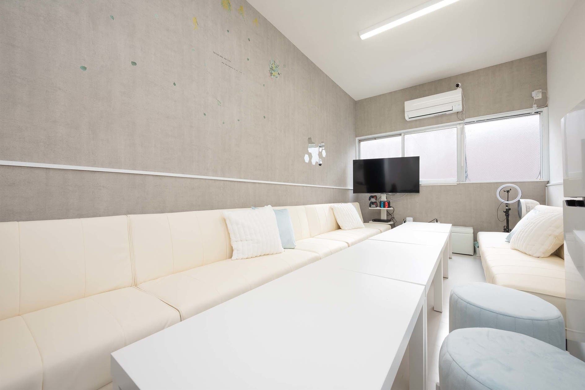 NEW🎉最大24名🉐東梅田駅3分🥳大人気ゲーム機🎮女子会💗推し活🌟タコパ🐙パーティ🥂24H🏪Lily梅田の写真14