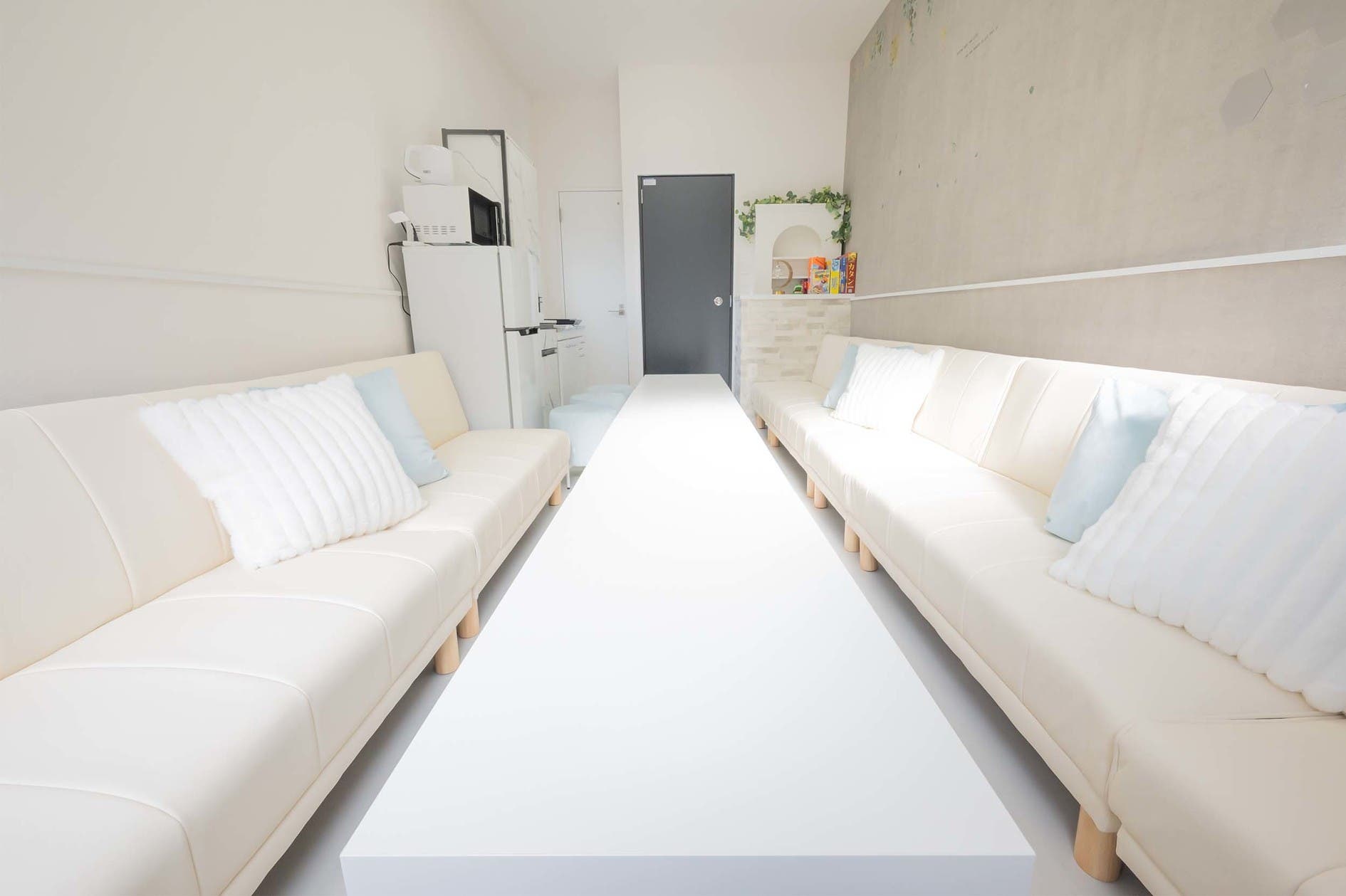 NEW🎉最大24名🉐東梅田駅3分🥳大人気ゲーム機🎮女子会💗推し活🌟タコパ🐙パーティ🥂24H🏪Lily梅田の写真16