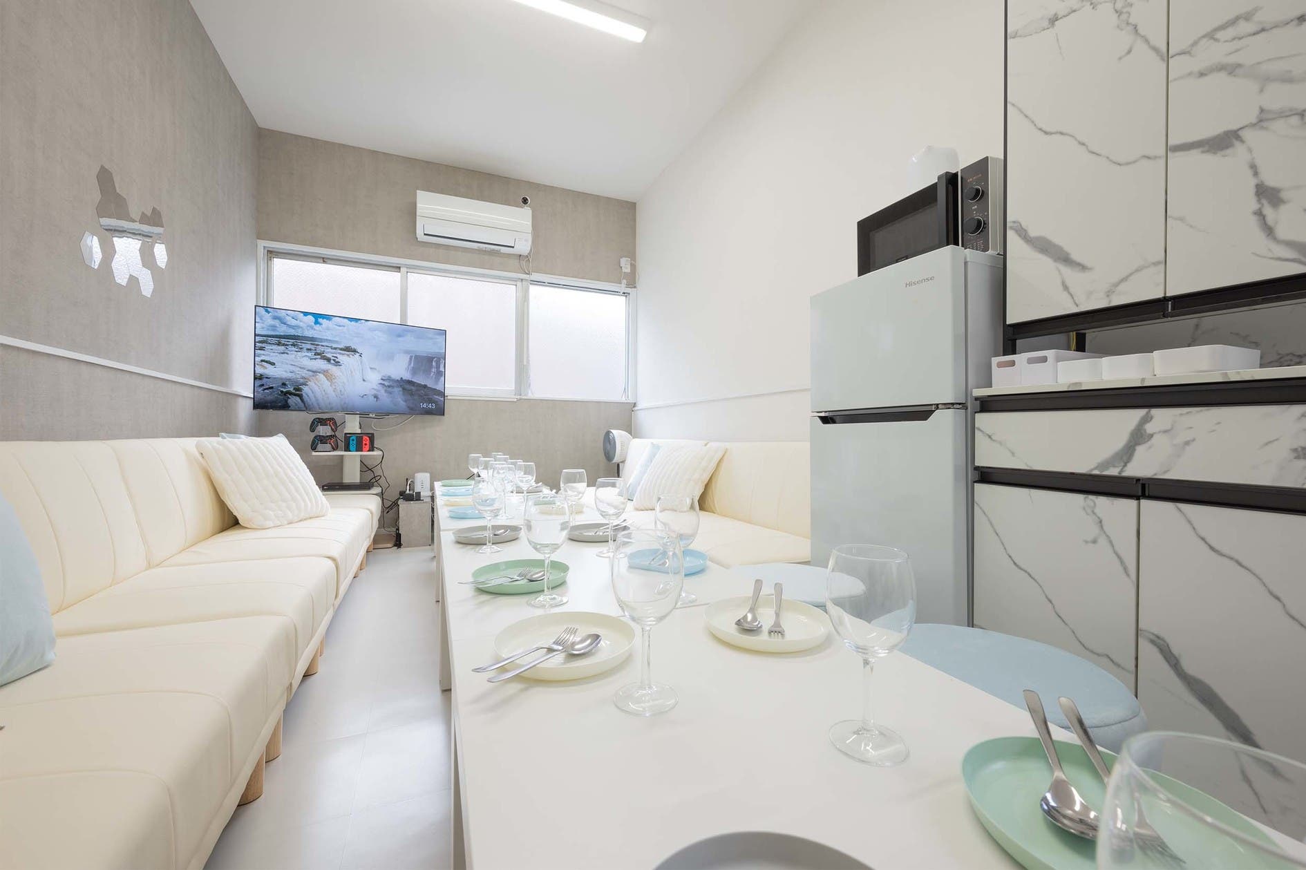 NEW🎉最大24名🉐東梅田駅3分🥳大人気ゲーム機🎮女子会💗推し活🌟タコパ🐙パーティ🥂24H🏪Lily梅田の写真8