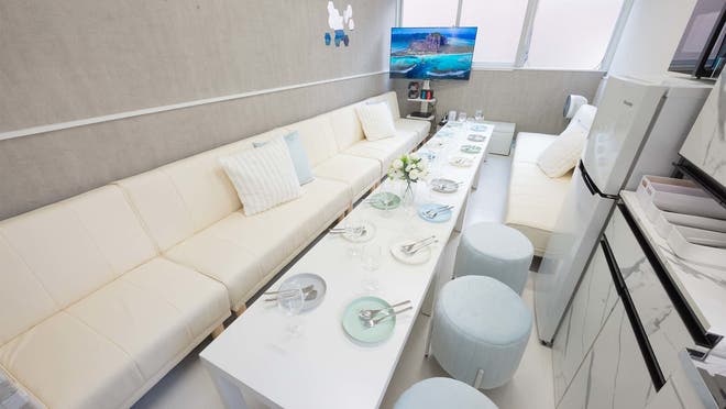 NEW🎉最大24名🉐東梅田駅3分🥳大人気ゲーム機🎮女子会💗推し活🌟タコパ🐙パーティ🥂24H🏪Lily梅田の写真3