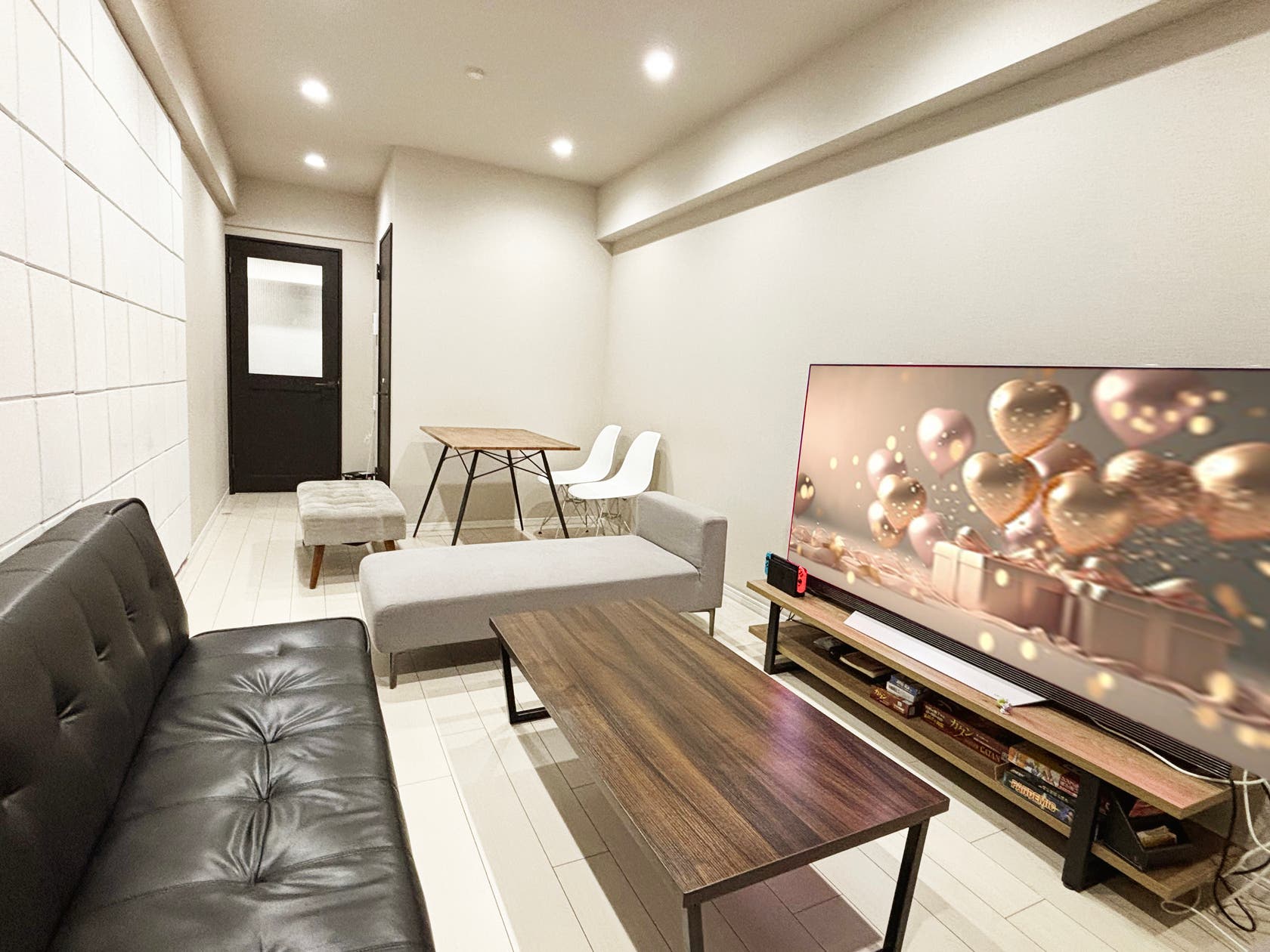 【高田馬場駅3分】リニューアルOPEN✨ ゆったりスペース⚡大人気ゲーム/65型大型テレビ/FireTV/ボドゲの写真3