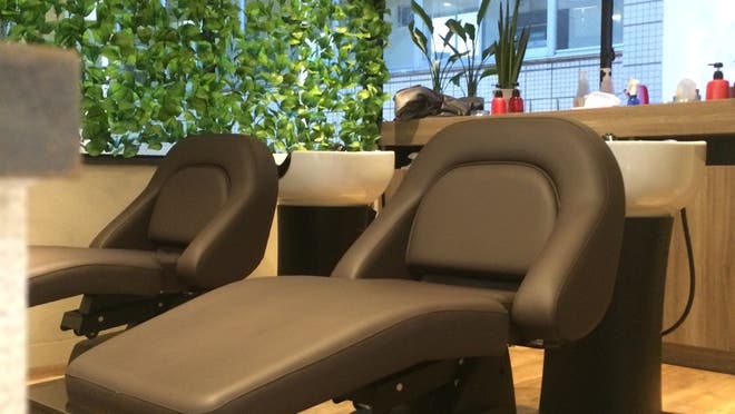 渋谷、代官山エリアの完全予約制プライベートサロンで1人1人に向き合って丁寧な仕事をしましょう!の写真3