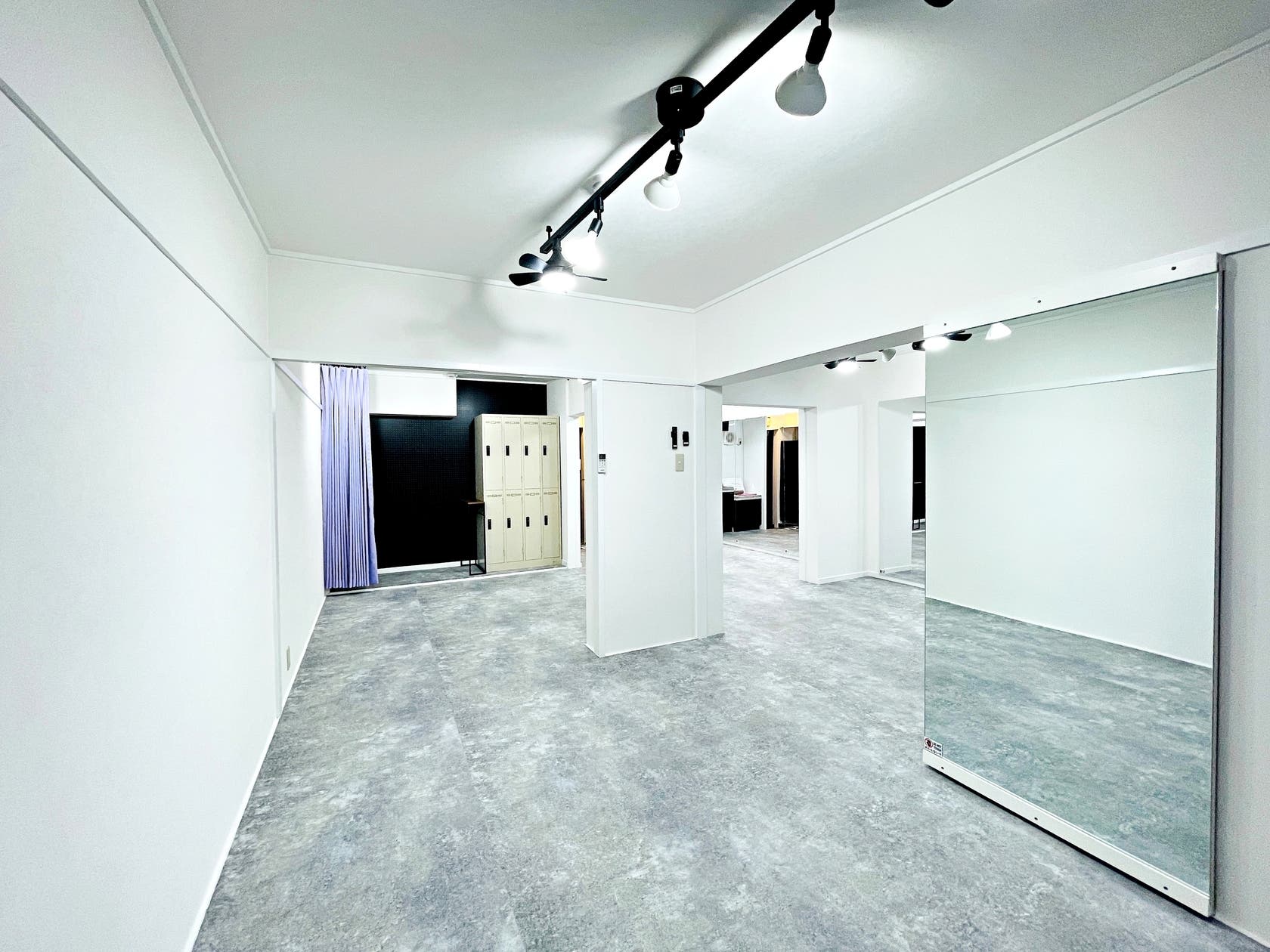 【Lumiere Space KUNOSHIRO】駅近！壁面全面ミラー✨でヨガ・ダンス💃・トレーニング・イベントも♬の写真7