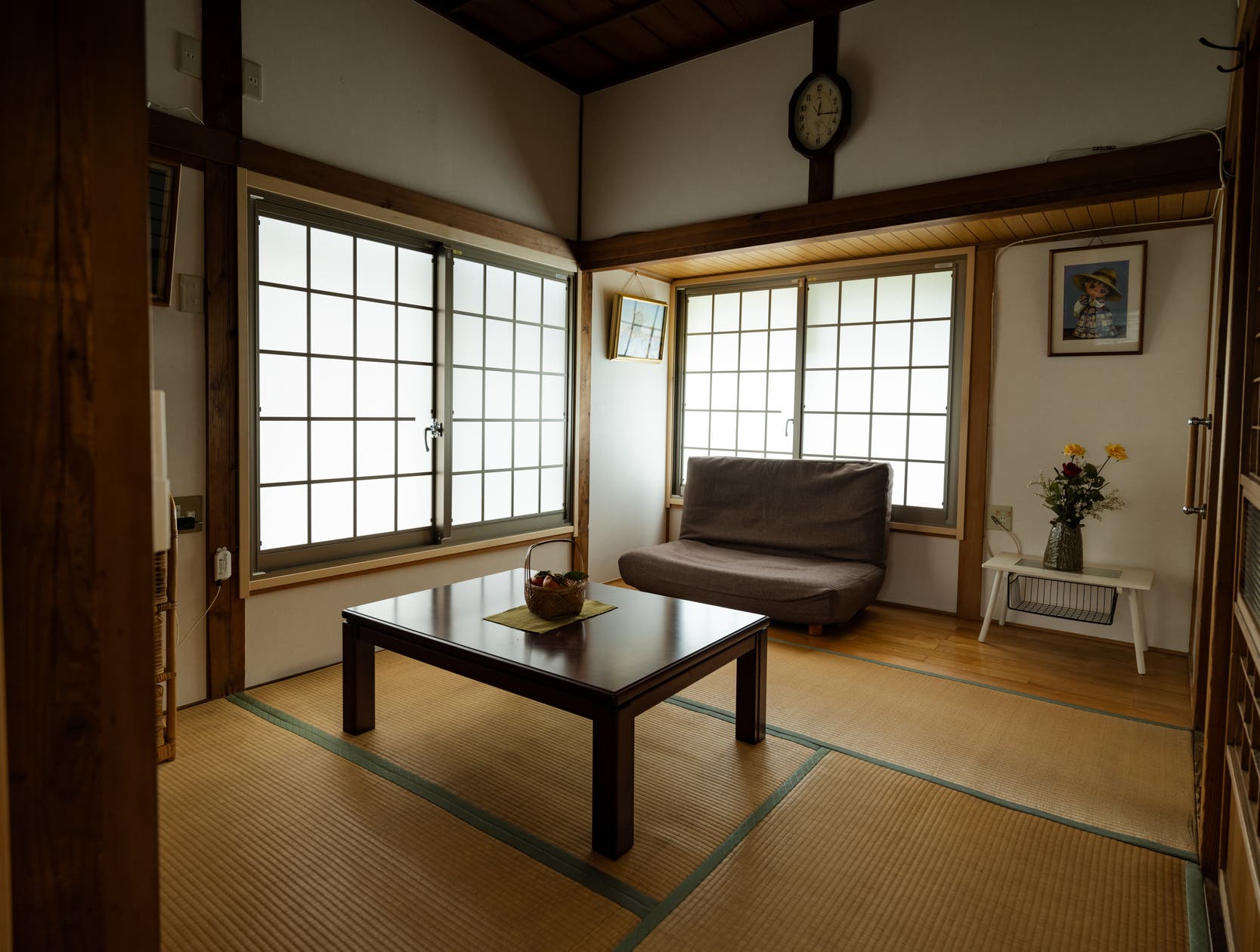 【 駅チカ徒歩5分 】ポートレート・レトロ和室・自然光・コスプレ・結婚式・成人式前撮り・七五三・動画撮影・商品撮影・物撮りの写真8