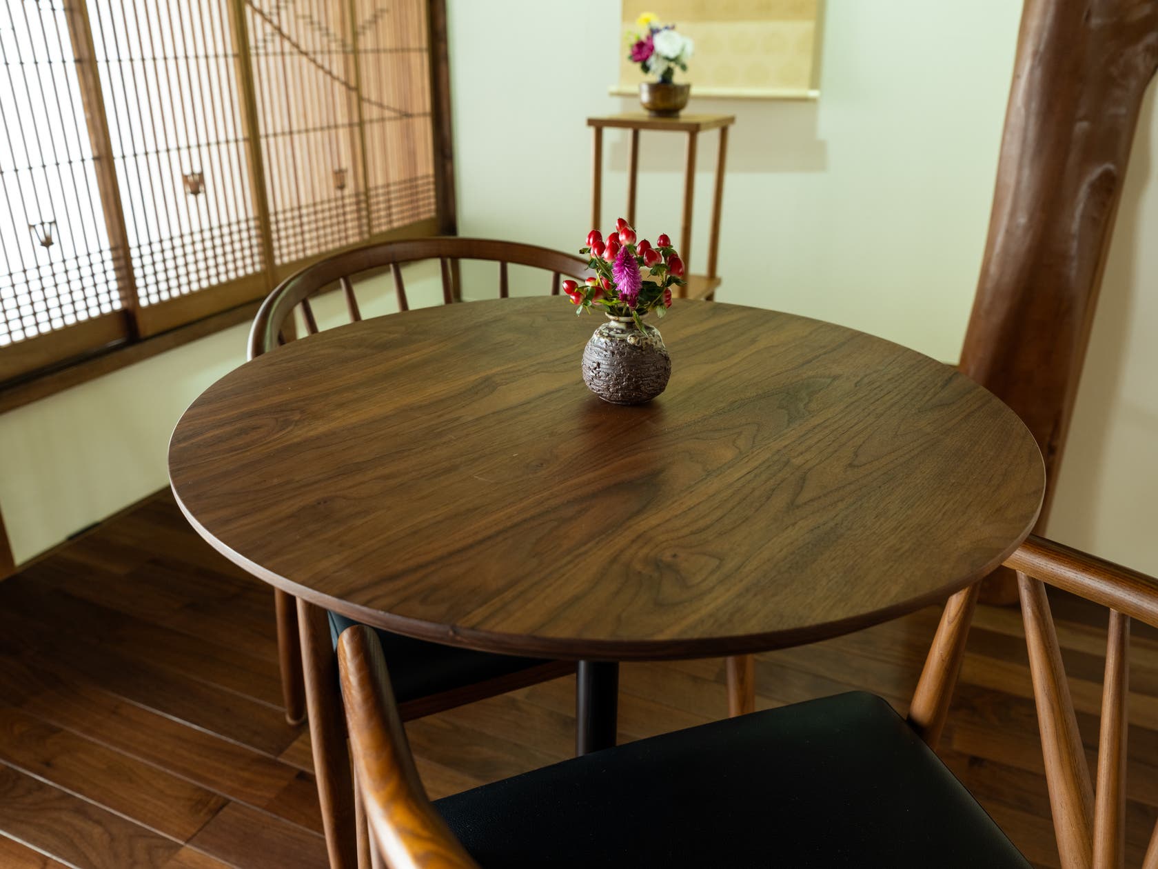 【 駅チカ徒歩5分 】ポートレート・レトロ和室・自然光・コスプレ・結婚式・成人式前撮り・七五三・動画撮影・商品撮影・物撮りの写真10