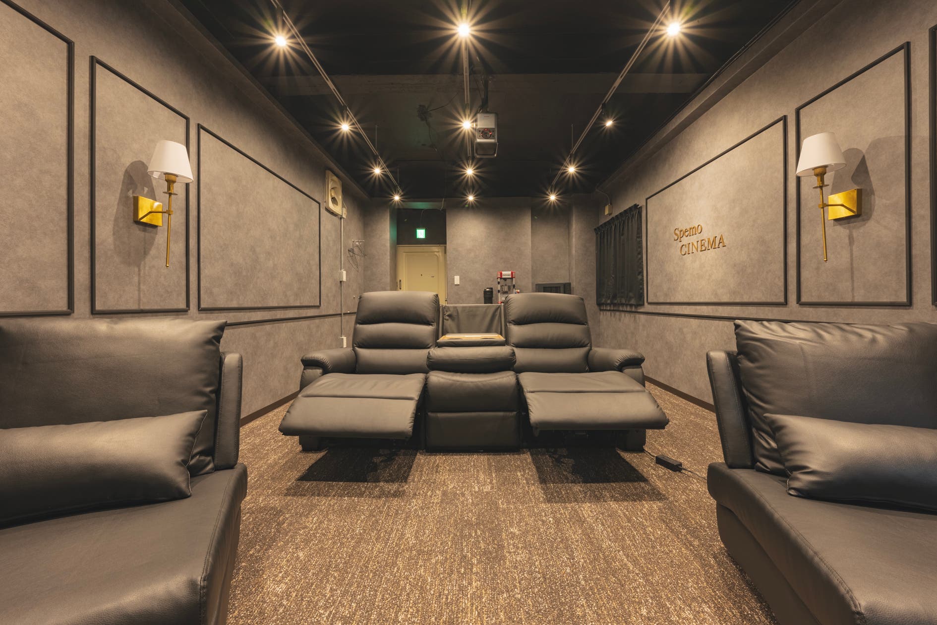 スペモシネマ🎬クリスマス🎄神保町3分✨️映画鑑賞🍷推し活🎂プロジェクター🎥567_SpemoCINEMA神保町の写真8