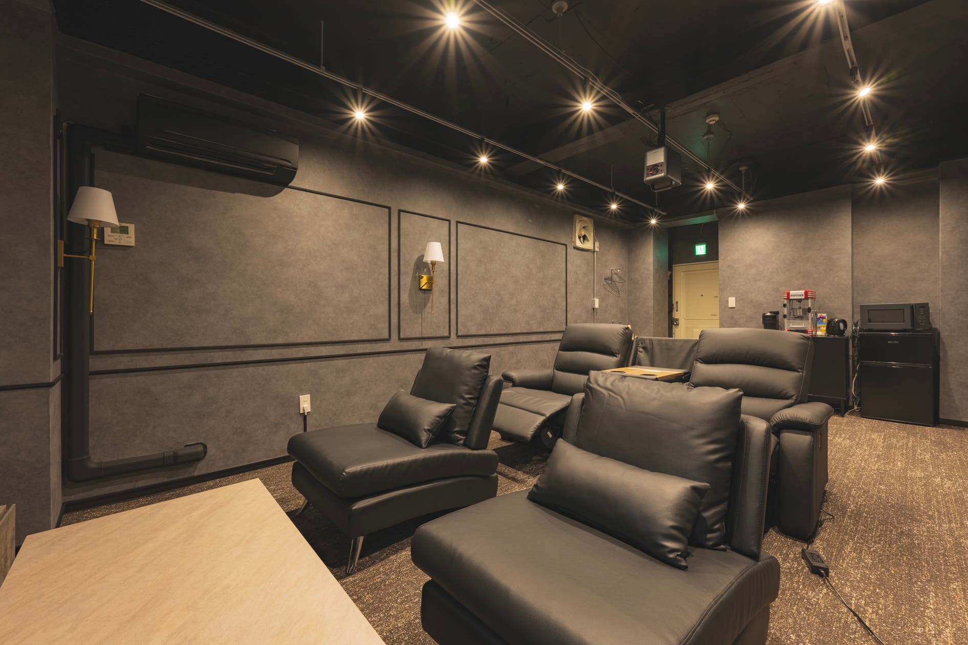 スペモシネマ🎬クリスマス🎄神保町3分✨️映画鑑賞🍷推し活🎂プロジェクター🎥567_SpemoCINEMA神保町の写真6