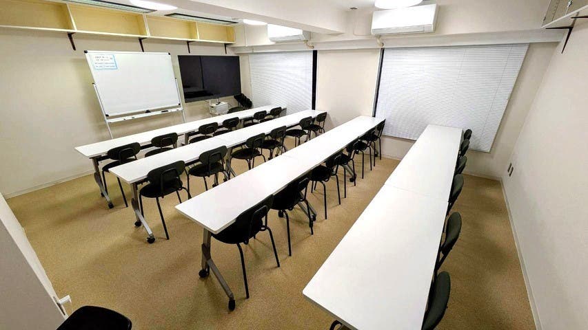 2024年11月OPEN!　新宿駅D5出口徒歩20秒!　セミナー会場・貸会議室！の写真5