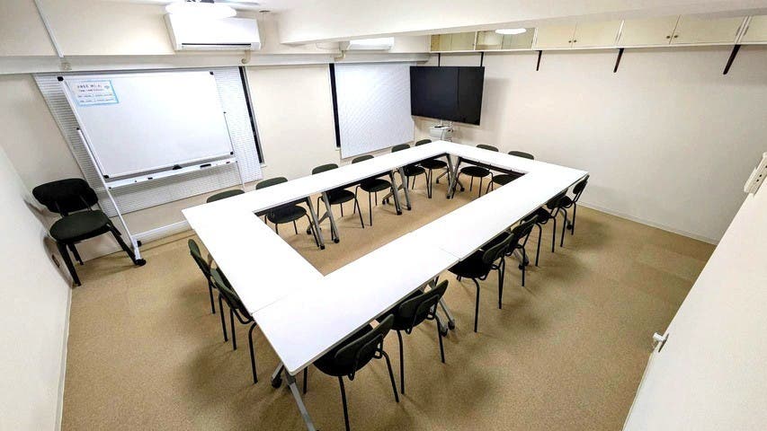 2024年11月OPEN!　新宿駅D5出口徒歩20秒!　セミナー会場・貸会議室！の写真4