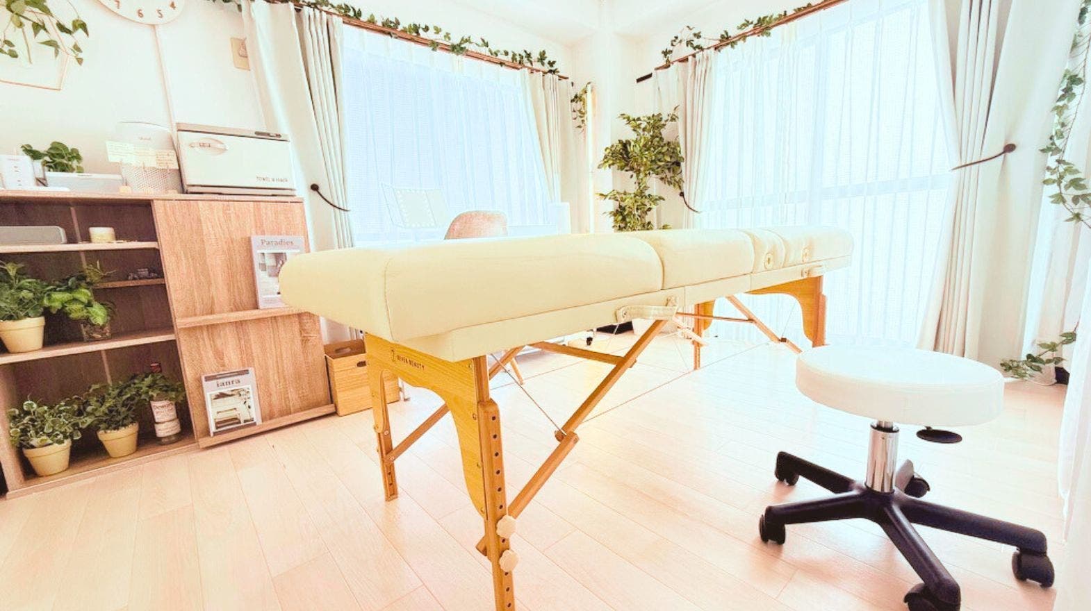 【学芸大学駅徒歩3分】 個室レンタルサロン🌱緑の溢れる安らぎ空間✨備品全て無料の写真9