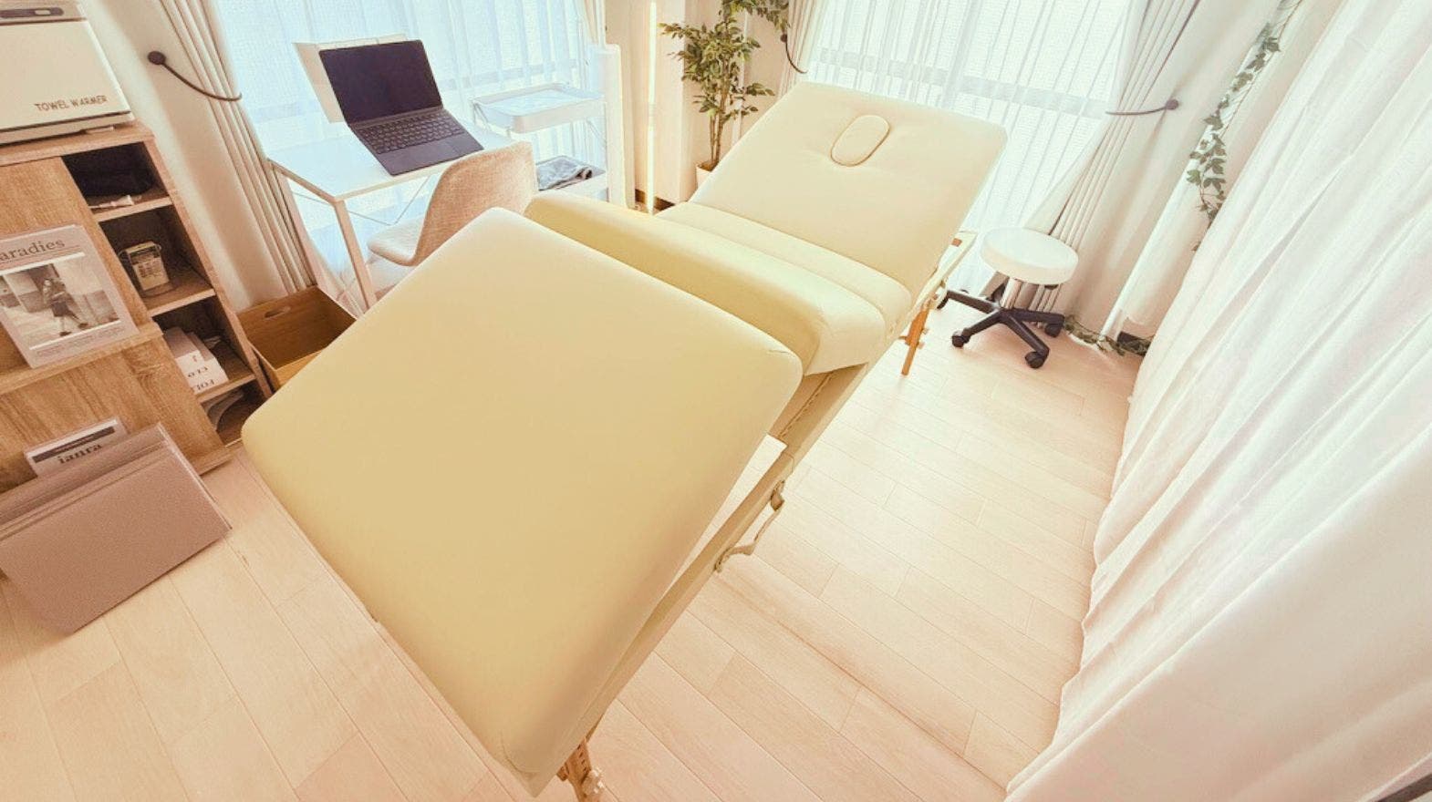 【学芸大学駅徒歩3分】 個室レンタルサロン🌱緑の溢れる安らぎ空間✨備品全て無料の写真13