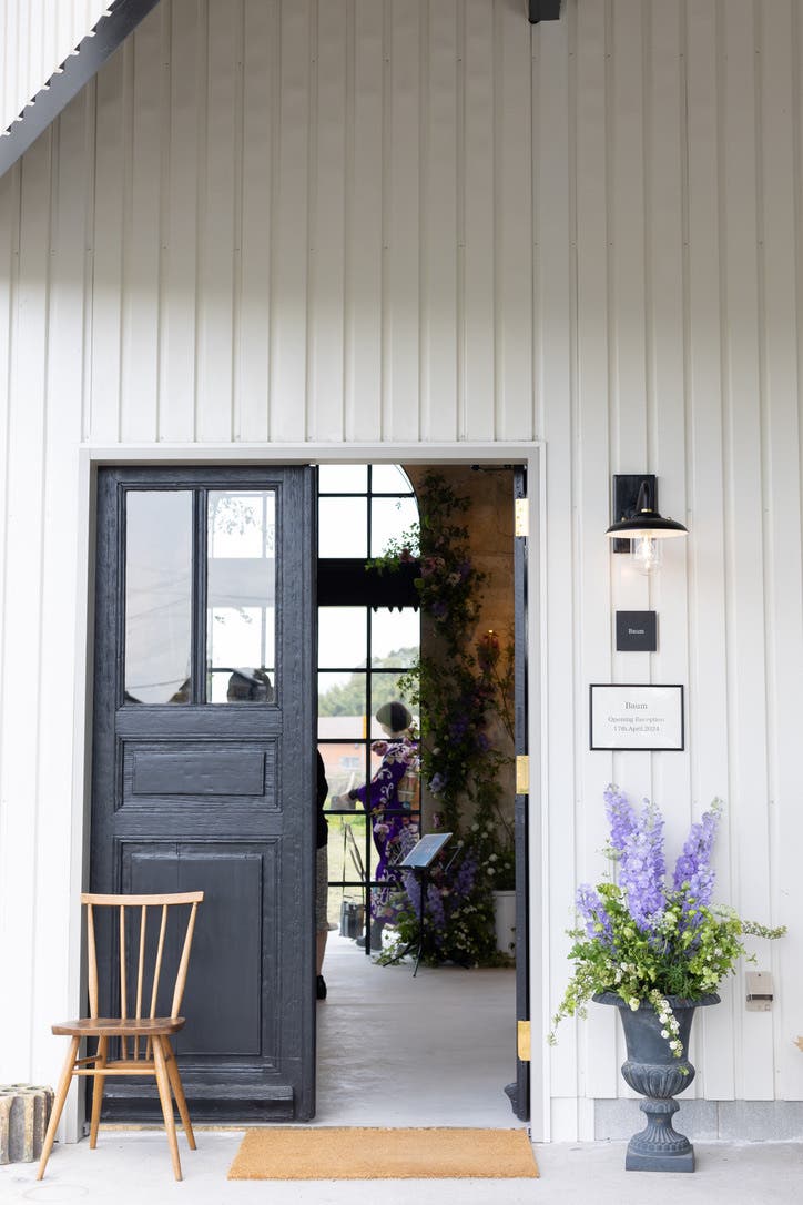 奈良生駒　アーチの窓が特徴のハウススタジオの写真5