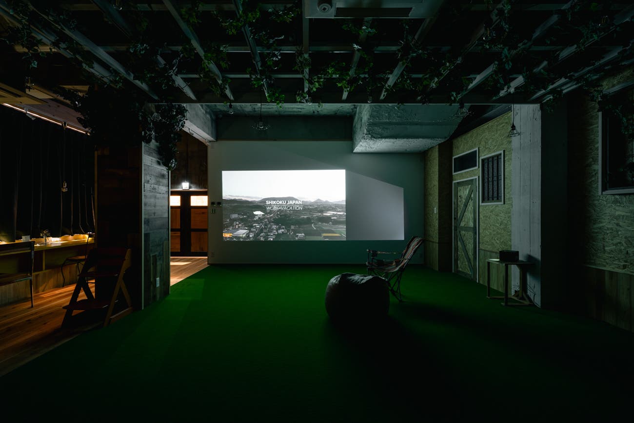 琴電琴平徒歩6分/24年3月OPEN/こんぴらさん参道沿い/広々としたコワーキングスペースの写真7