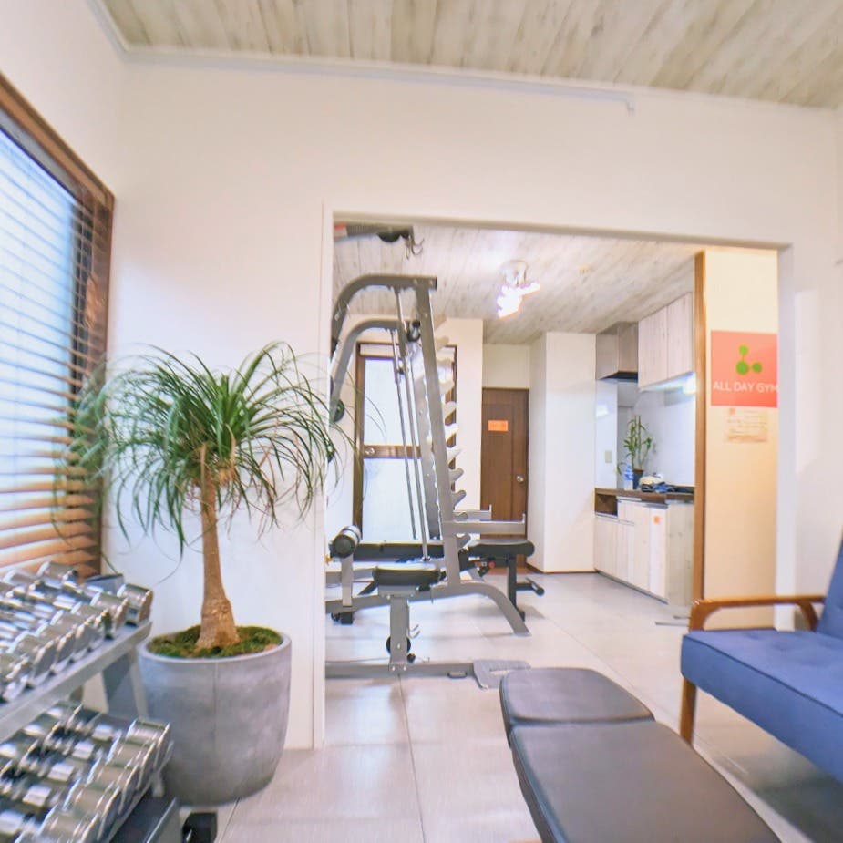 【世田谷区桜新町徒歩4分】完全個室ジム、フリーウエイト充実、30平米で4名までご利用可能、パーソナル/グループトレーニングに最適の写真10