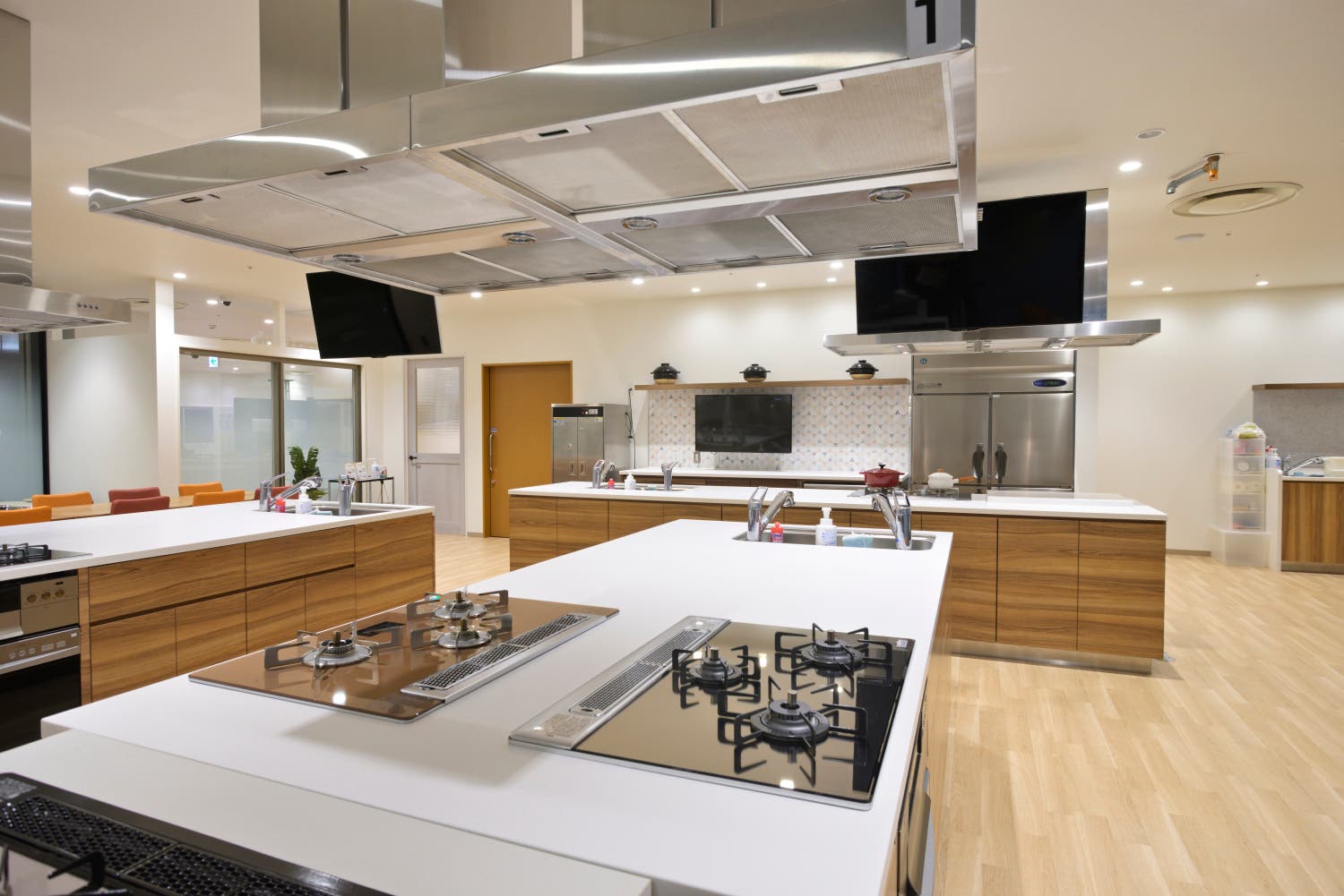 地下鉄千代県庁口直結！ショールームのクッキングエリアをレンタルしませんか？の写真6