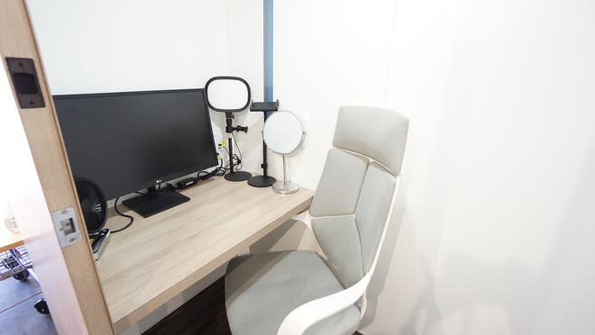 <ワークスポット葛飾>コインランドリー内のワークブース💼光回線Wi-Fi📶モニター🖥テレワーク/Web会議/自習/作業の写真7