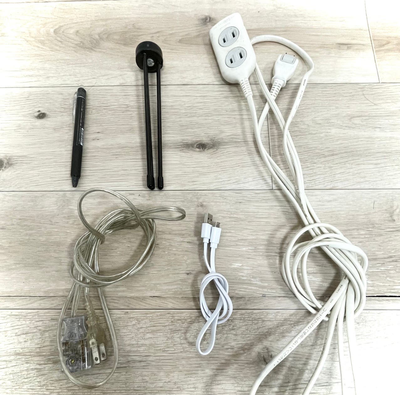 西新宿駅徒歩3分　新宿駅徒歩12分　スタジオ　新大久保　中野坂上　撮影　自然光　展示会　個展　ポートレートの写真12