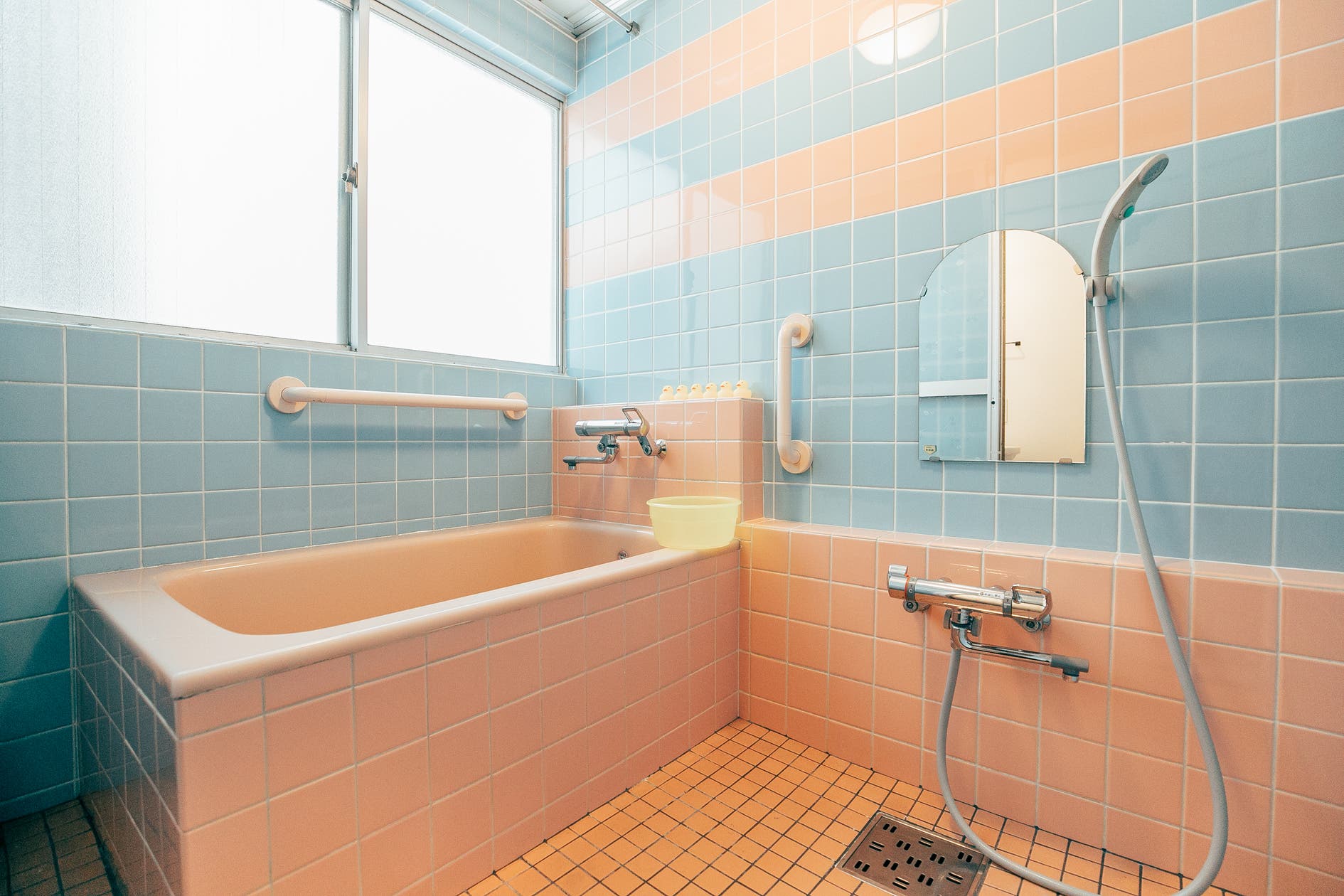 お風呂場のシャワー・浴槽の利用の画像1