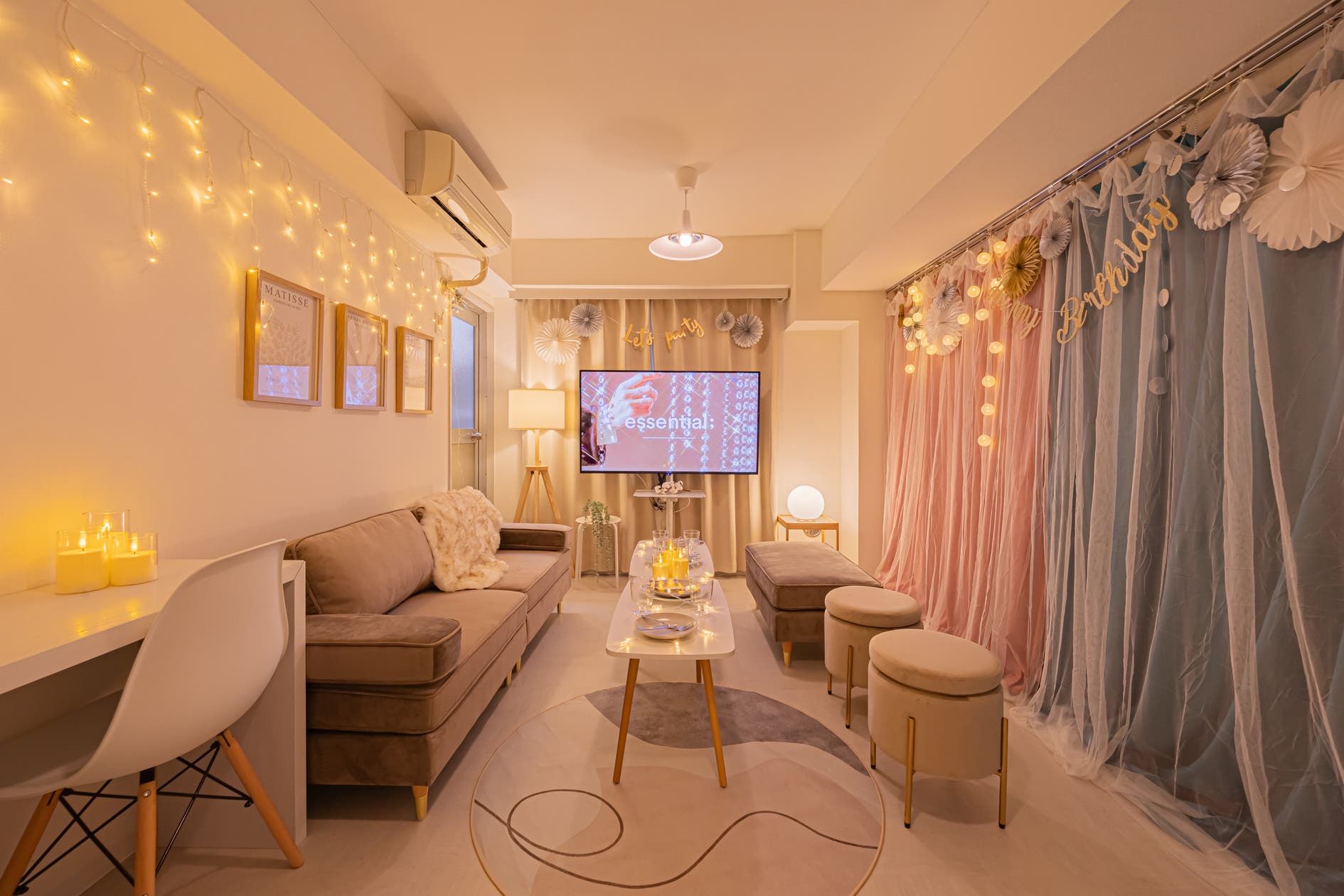 🌈NEWオープン‼推し会にぴったり✨新大久保駅3分/55㌅TV/大人気ゲーム/動画サービス/🌈カラー背景/祭壇/ボドゲ/タコパの写真15