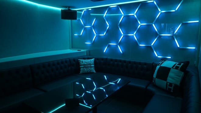 六本木駅から徒歩5分 内装にこだわったBARのV VIPルームの写真3