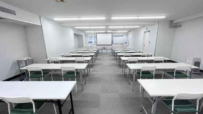 ⭐NEW⭐【馬喰町駅徒歩1分✨】会議・研修・試験会場・WEBセミナー・ZOOM快適ビジネス仕様■5階A会議室の写真1