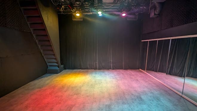 【舞台・レッスンなど最適◎】小劇場にもなる防音・照明音響完備のスタジオ!イベント貸切・レッスンなどカスタマイズ可能ですの写真5