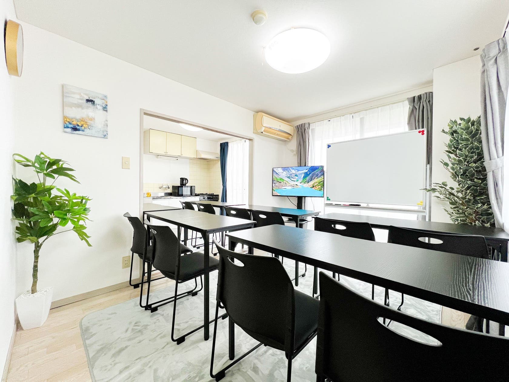 【小田原駅5分、12名利用可】完全個室！施術台・映画鑑賞設備あり！ WIFI無料！貸し会議室ユニエル 小田原Aの写真5