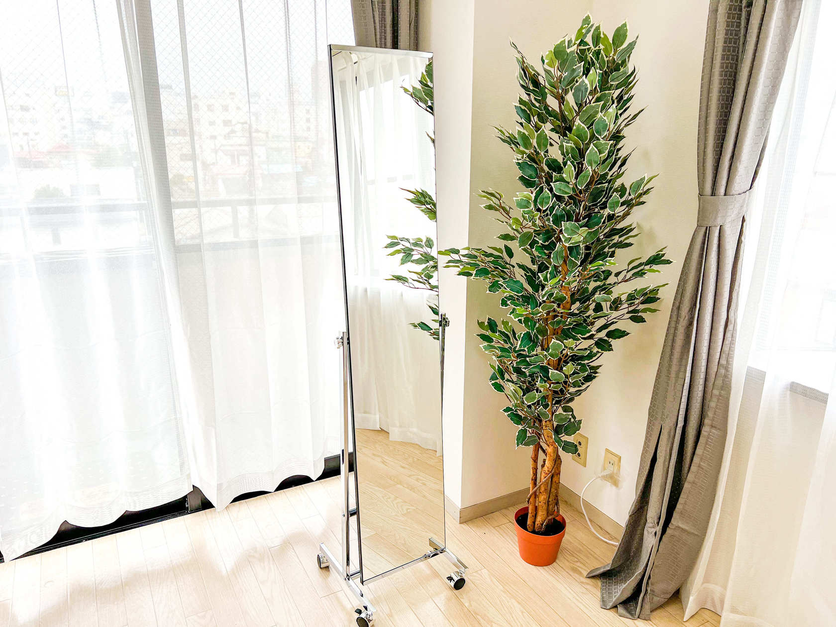 【小田原駅5分、12名利用可】完全個室！施術台・映画鑑賞設備あり！ WIFI無料！貸し会議室ユニエル 小田原Aの写真11