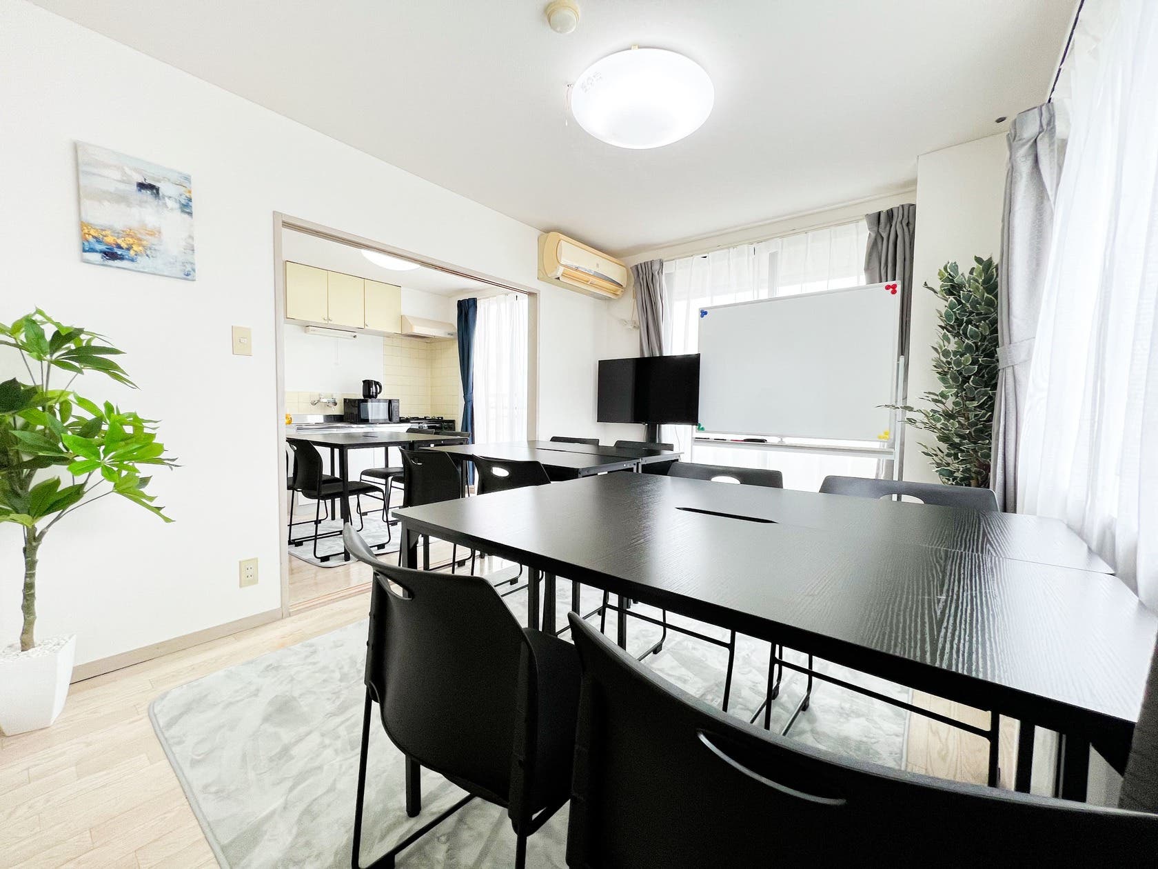 【小田原駅5分、12名利用可】完全個室！施術台・映画鑑賞設備あり！ WIFI無料！貸し会議室ユニエル 小田原Aの写真24