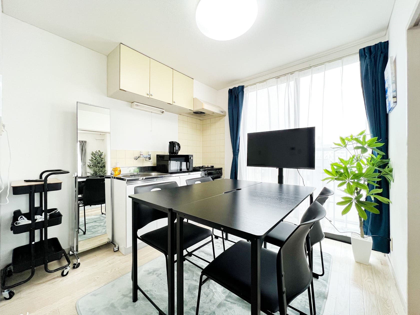 【小田原駅5分、12名利用可】完全個室！施術台・映画鑑賞設備あり！ WIFI無料！貸し会議室ユニエル 小田原Aの写真27