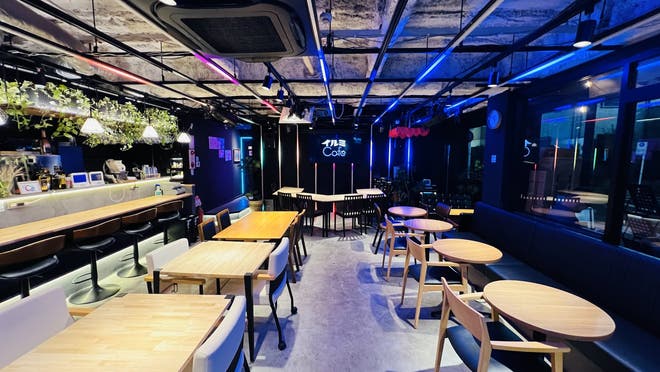 中板橋駅徒歩1分🚶♂️最大30名収納👬オシャレカフェ☕Wi-Fi📶カラオケ🎤イベントスペースの写真3