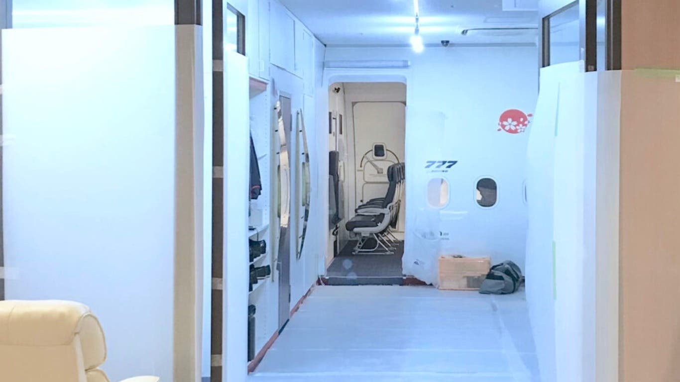 【Skyart JAPAN 品川本店】本物の飛行機部品を搭載した本格的な空間をお届けの写真6