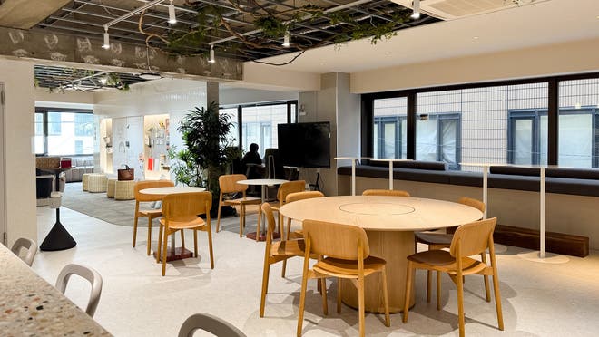 【秋葉原 岩本町】徒歩10分 2024.10月新規オープン!最大70名収容可・・撮影/懇親会/展示会/パーティなどに!の写真1