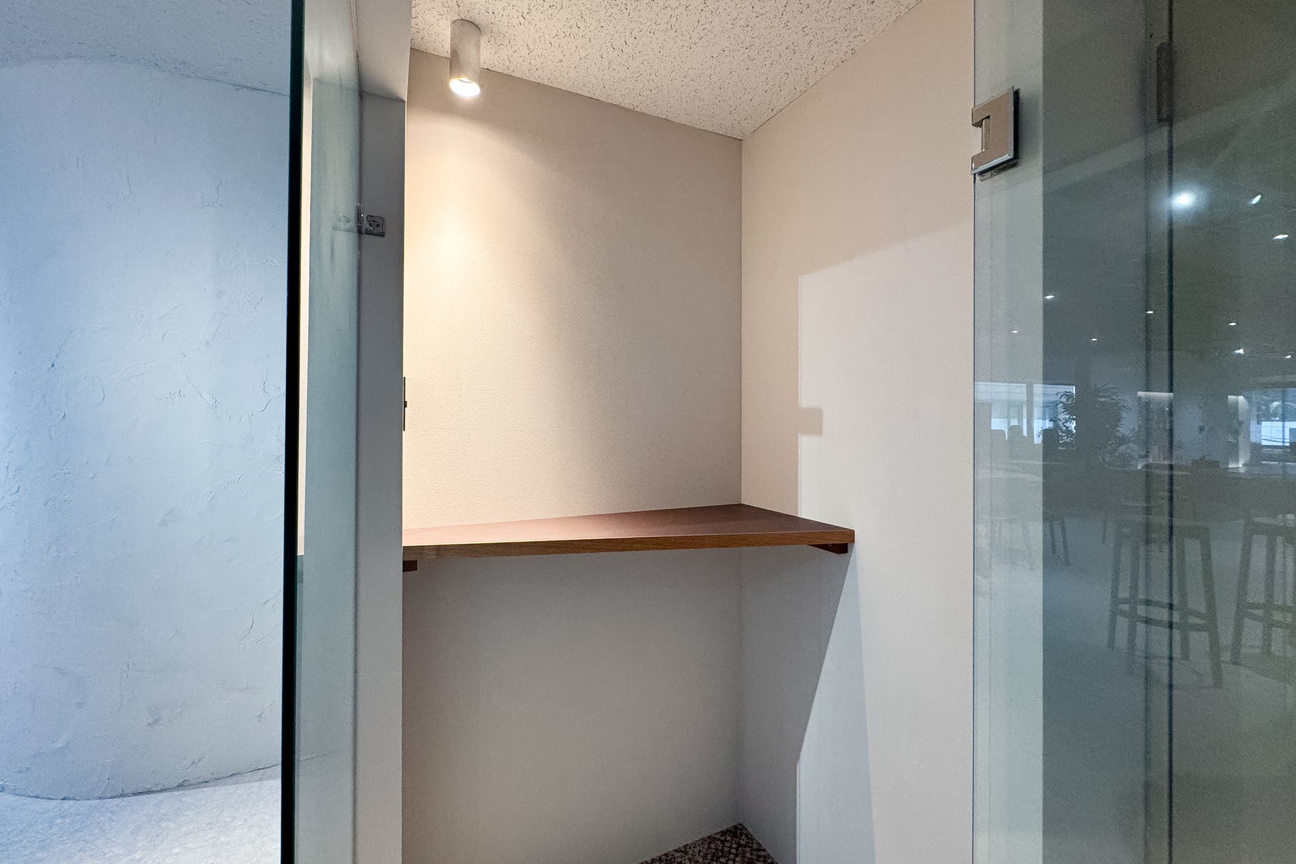 【秋葉原 岩本町】徒歩10分 2024.10月新規オープン！最大70名収容可・・撮影/懇親会/展示会/パーティなどに！の写真11