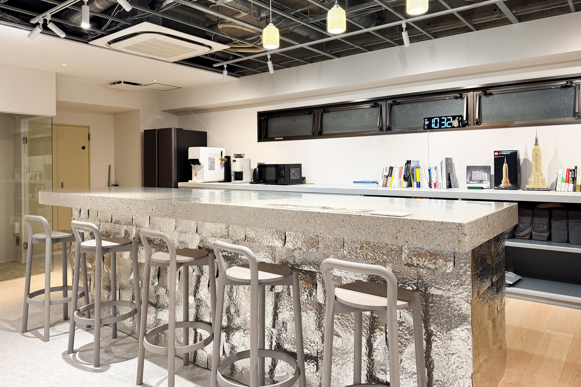 【秋葉原 岩本町】徒歩10分 2024.10月新規オープン！最大70名収容可・・撮影/懇親会/展示会/パーティなどに！の写真4