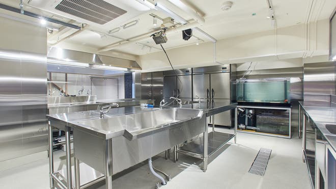 表参道駅より徒歩9分。2組のクッキングシーンが撮影可能な本格ダブルキッチンスタジオ。の写真7