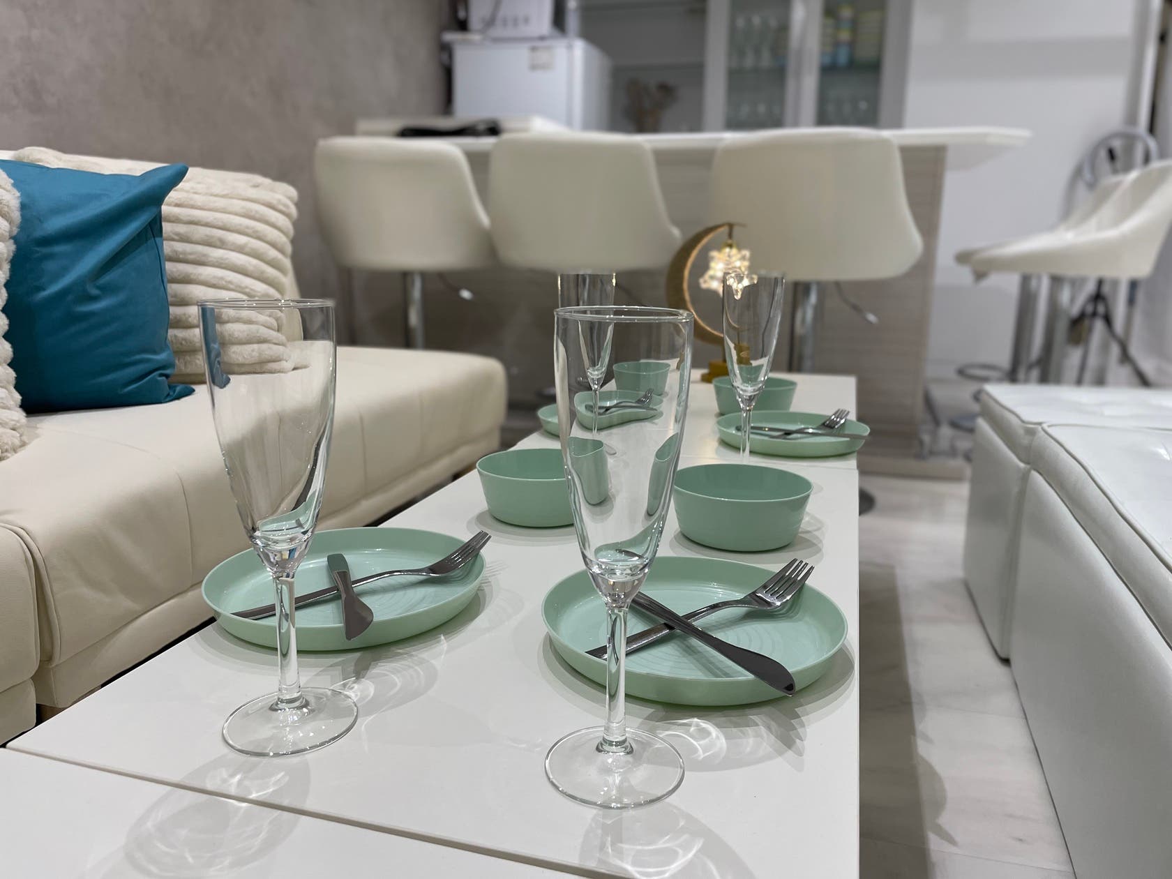 NEW🎉最大43名🉐東梅田駅2分🥳大人気ゲーム機🎮女子会💗推し活🌟タコパ🐙パーティ🥂24H🏪Neige梅田の写真29