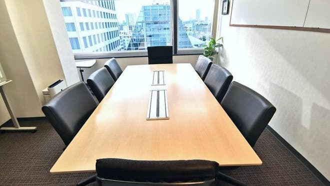 RoomC【外苑前駅から徒歩20秒!】8名。高速インターネット!飲食物持込可(ゴミ持ち帰り不要)!受付常駐で安心!の写真3