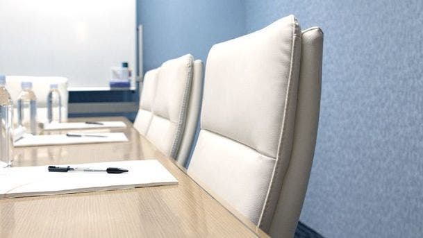 RoomB【外苑前駅から徒歩20秒!】8名。高速インターネット!飲食物持込可(ゴミ持ち帰り不要)!受付常駐で安心!の写真3