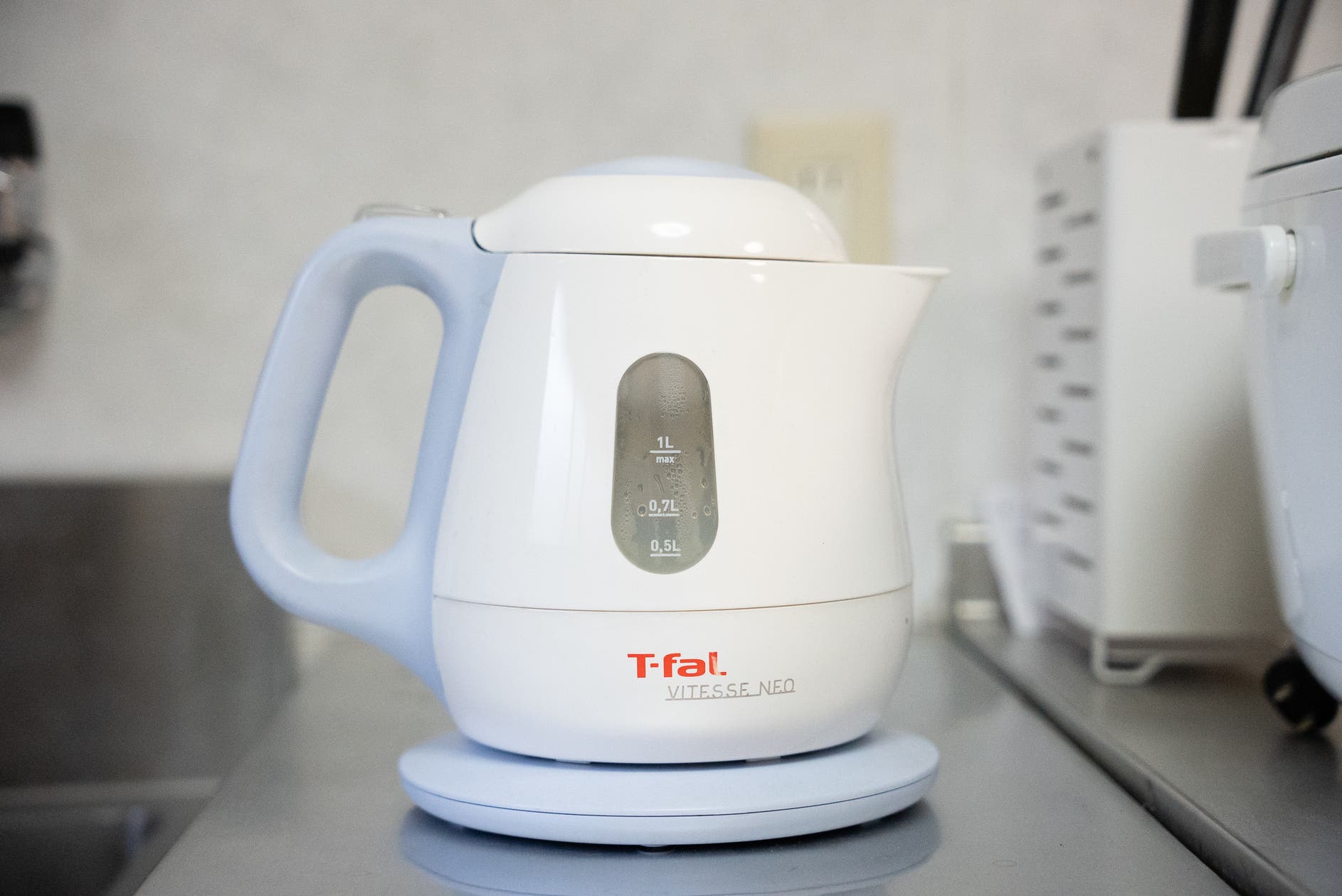 【子ども用備品が充実】アンティークドアと緑の外壁がかわいい古民家モダンな路面の広々土間スペース！の写真16