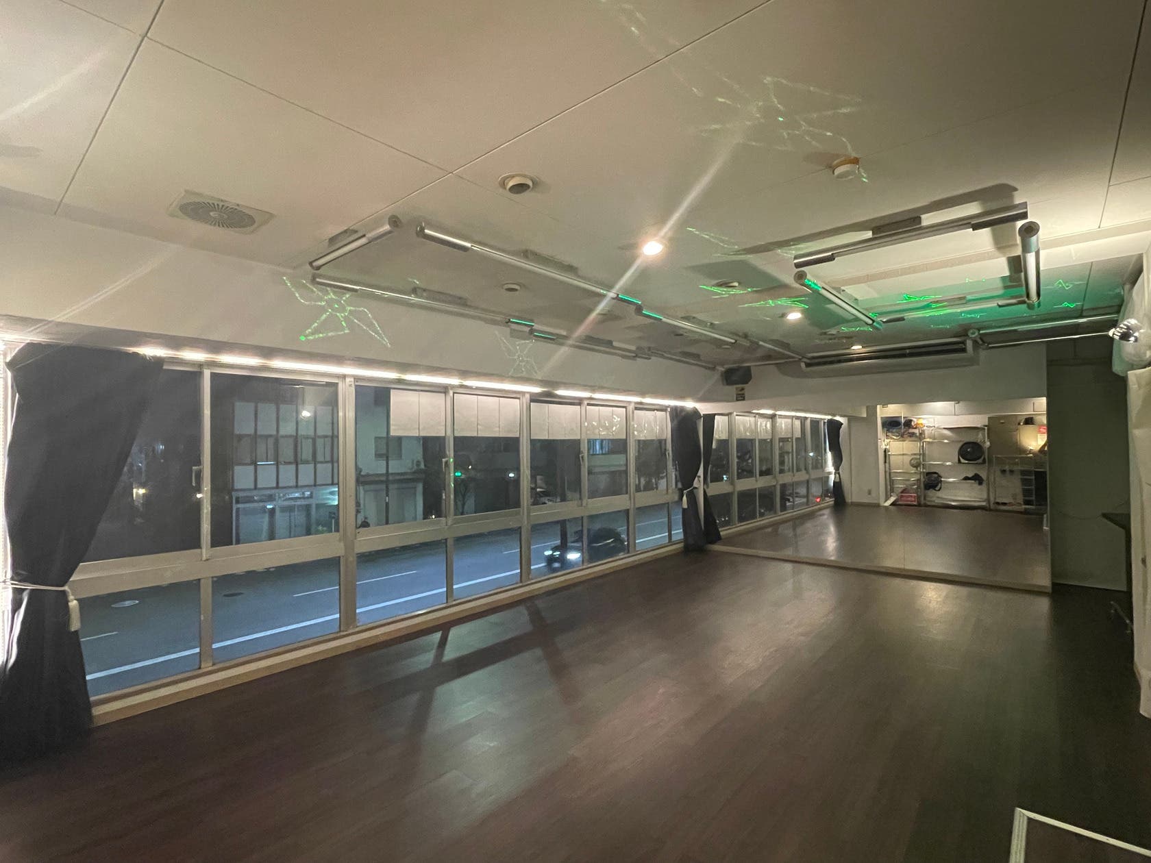 【お得】【Wi-Fi】【窓】【両国駅徒歩4分、直前割】 ローソンストア100隣で便利【東京東部、千葉の方オススメ】の写真7